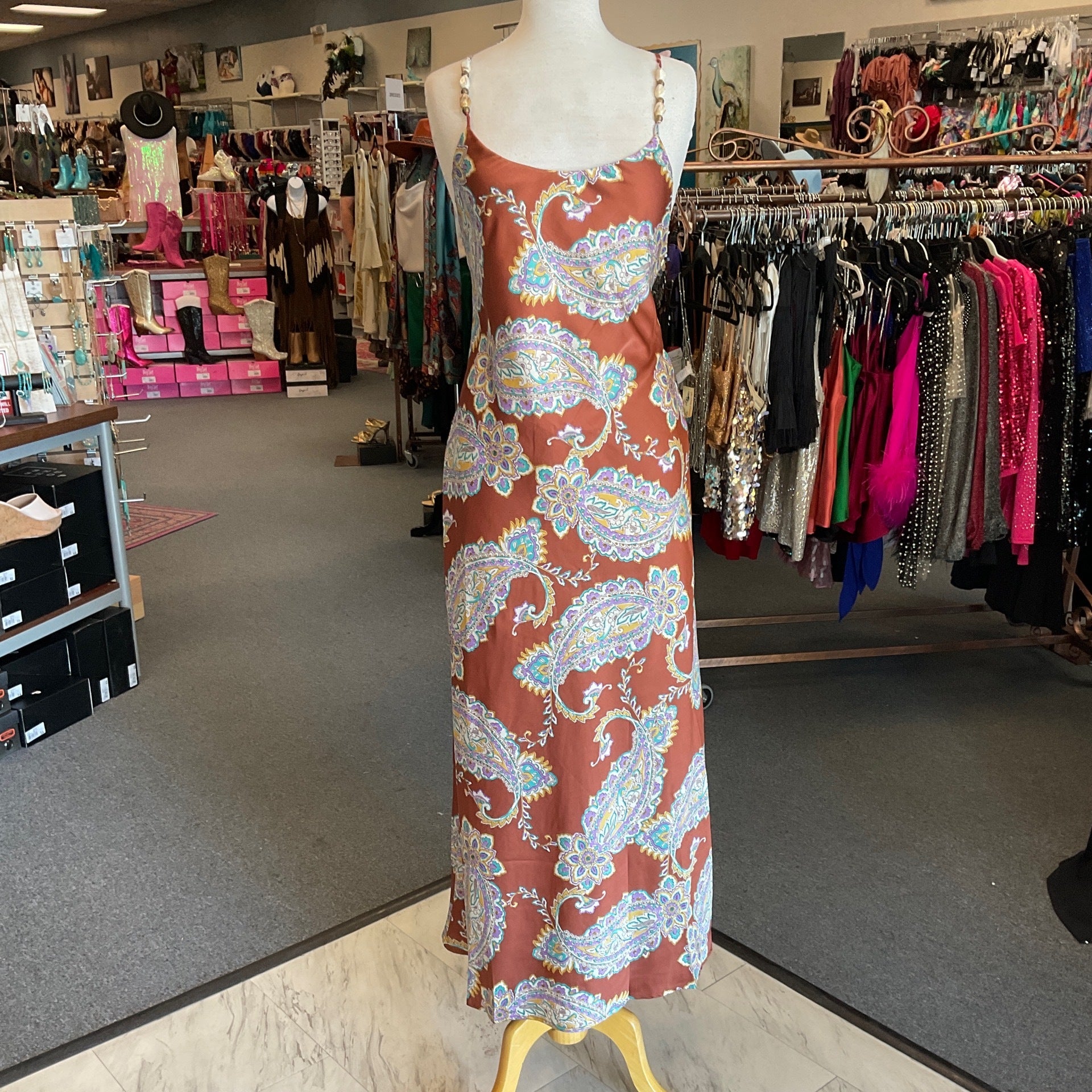 Home [www.theperkypeacock.com]